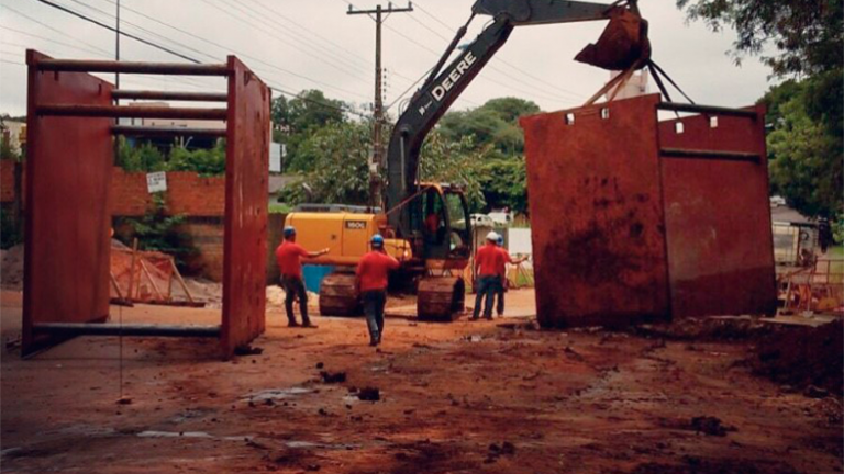 Escavações de Valas - Como Elas São Feitas - ESCORAMENTO DE VALA